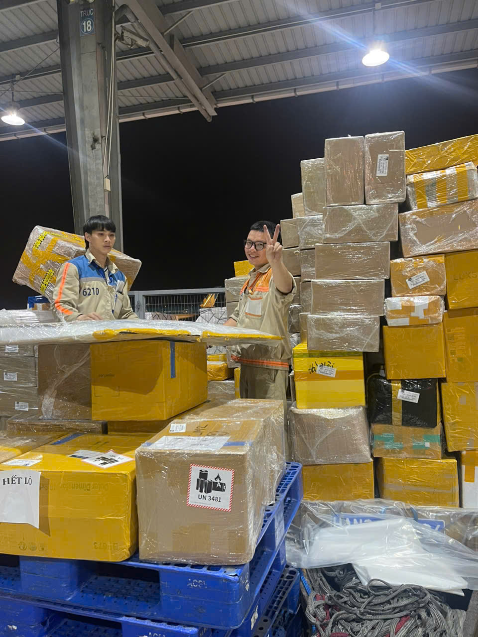 TUYỂN 100 NHÂN VIÊN BỐC XẾP HÀNG HÓA KHO ACSV VÀ NCTS NỘI BÀI - CÔNG TY ...